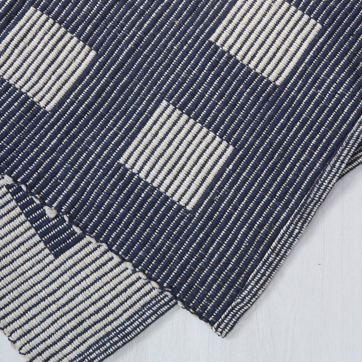 Carpets & Rugs | Whitehouse & Continental Linen