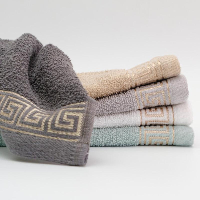 Bedroom | Bed Covers, Throws, Duvet Covers & More — Whitehouse ...