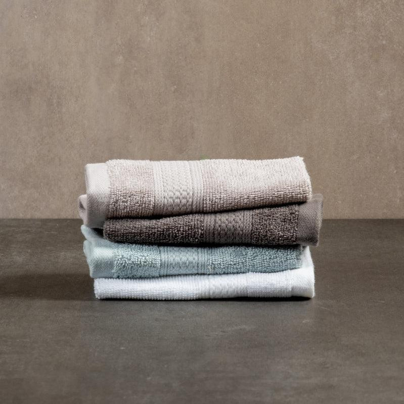 Bedroom | Bed Covers, Throws, Duvet Covers & More — Whitehouse ...