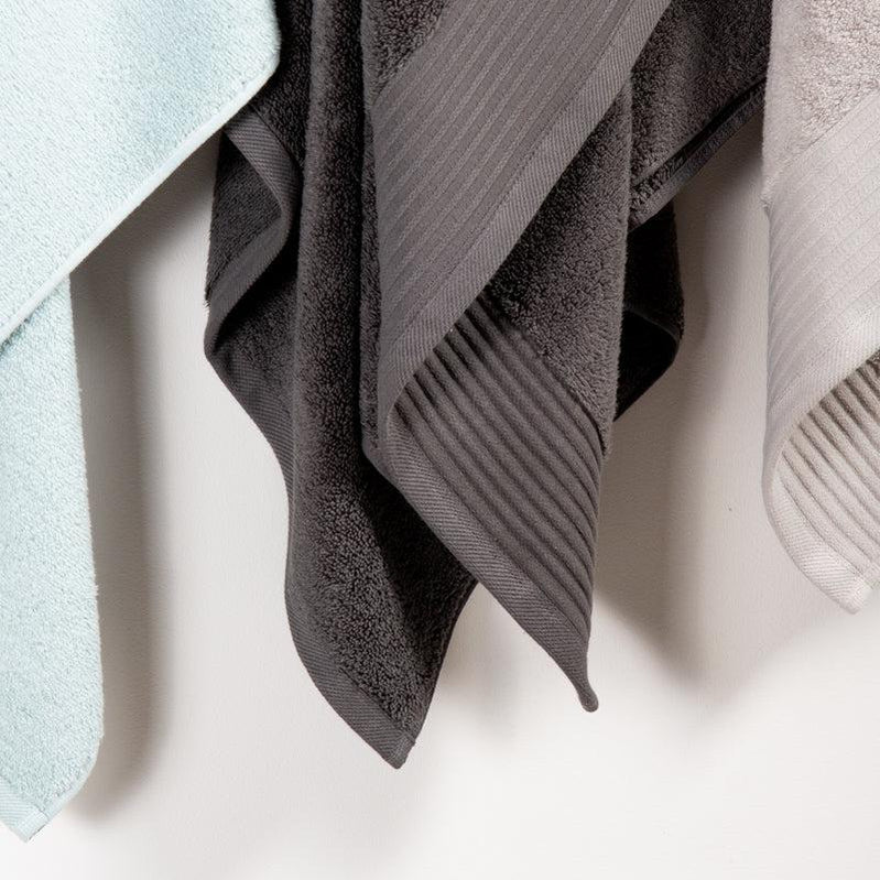 Bedroom | Bed Covers, Throws, Duvet Covers & More — Whitehouse ...