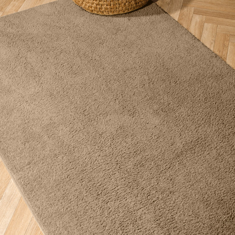 Carpets & Rugs | Whitehouse & Continental Linen