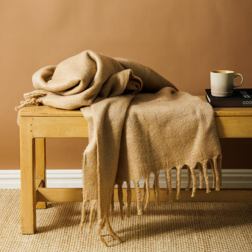 Bed Covers | Comfortable & Stylish Throws for Your Bedroom