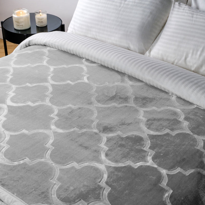 Whisper Soft Embossed Mink Blanket | Light Grey